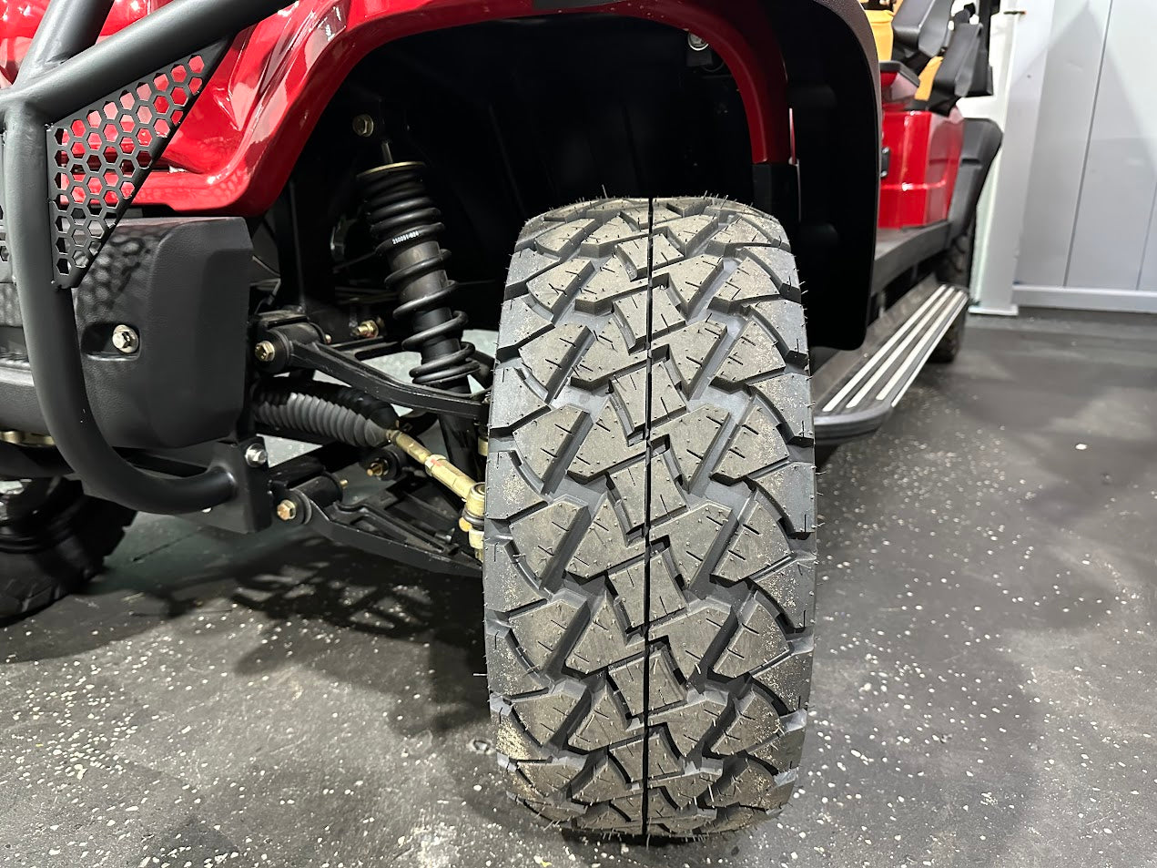 Exploring Golf Cart Suspension: The Science of Smooth Rides